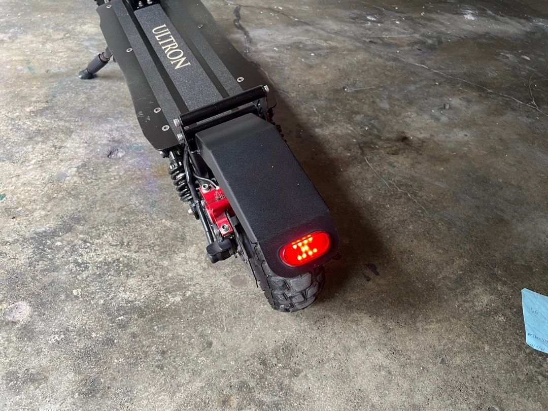 Ultron Mini V2, Sports Equipment, Sports & Games, Skates, Rollerblades ...