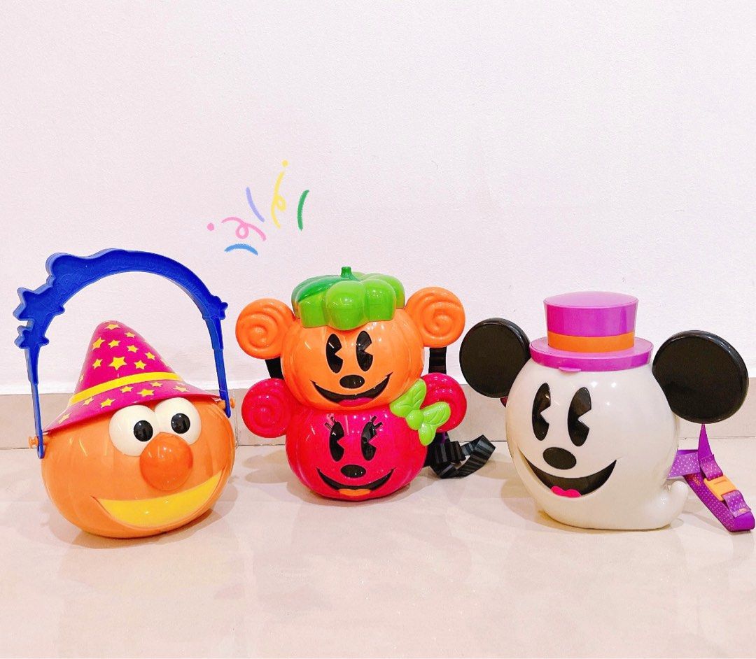 USJ Elmo & Disney Mickey Halloween Popcorn Bucket Combo , Hobbies ...