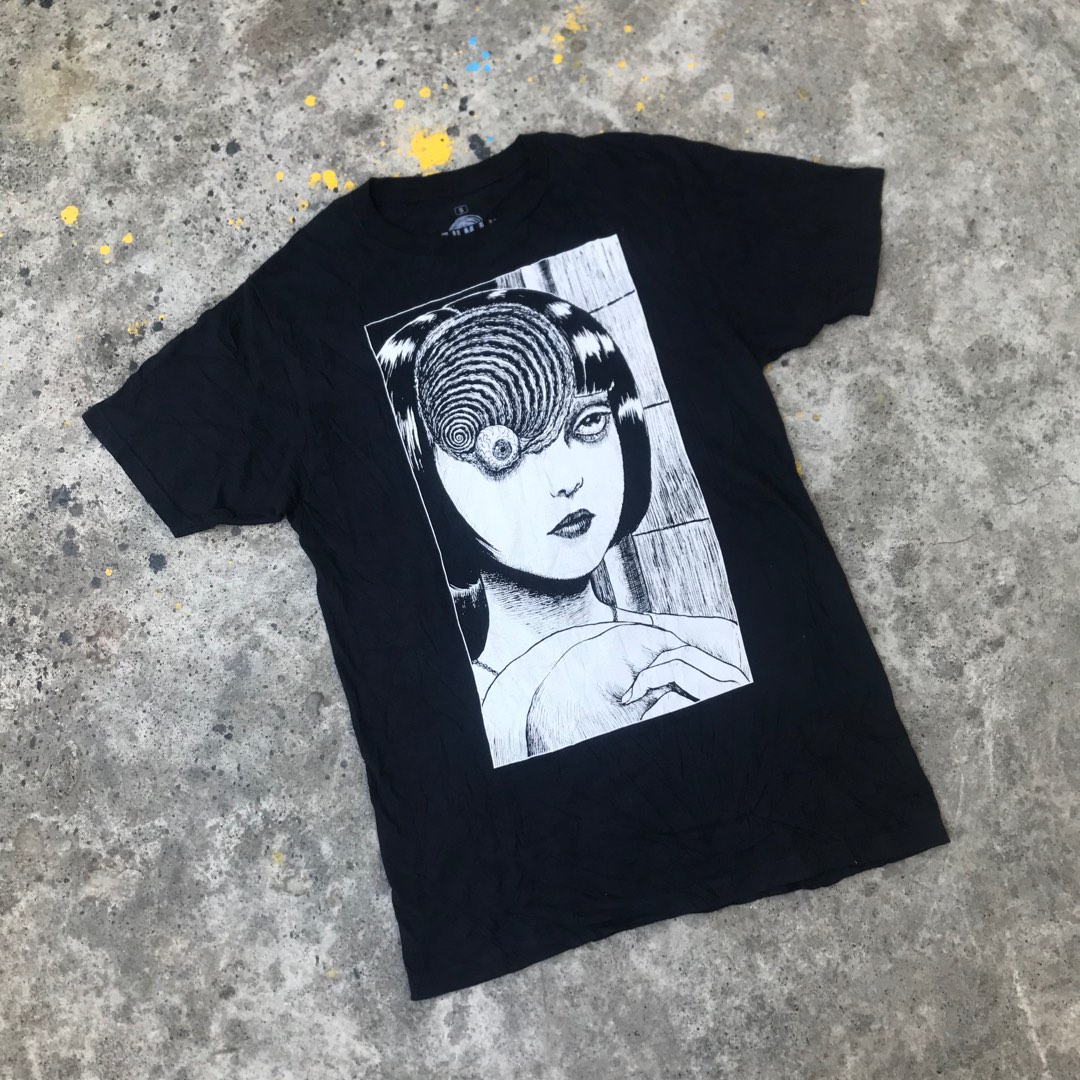 UZUMAKI Tee © Junji ITO/Shogakukan RIPPLE JUNCTION Black Small on Tag ...