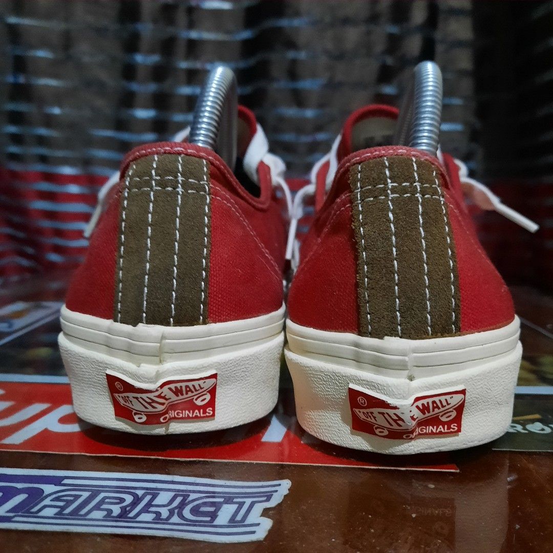 Vans Vault OG Chili pepper v2, Men's Fashion, Footwear, Sneakers on ...