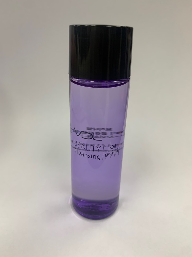 VDL Beauty Cleansing Oil 30ml, Beauty & Personal Care, Face, Face Care on Carousell