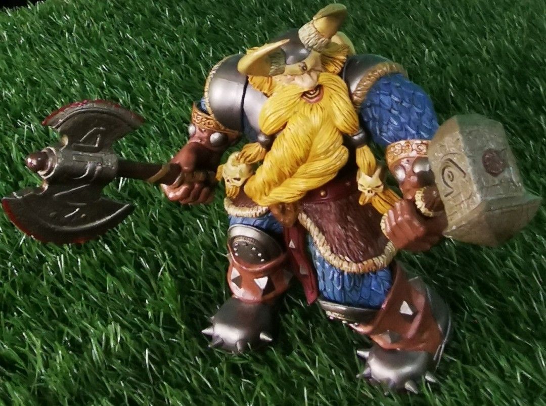 Warcraft muradin bronzebeard, Hobbies & Toys, Toys & Games on Carousell