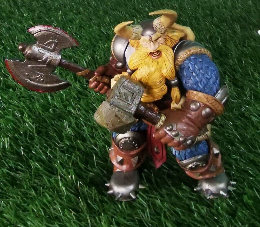 Warcraft muradin bronzebeard, Hobbies & Toys, Toys & Games on Carousell