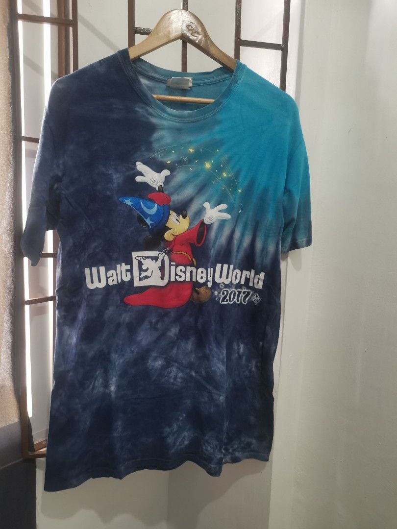 Wizard Mickey Walt Disney World 2017, Men's Fashion, Tops & Sets ...