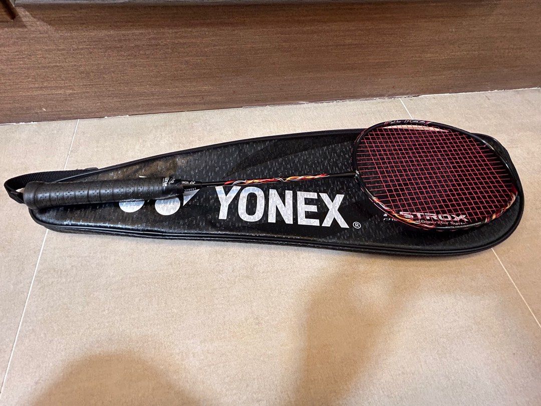 yonex astrox 22 lt, 運動產品, 運動與體育, 運動與體育 - 球拍和球類運動 - Carousell