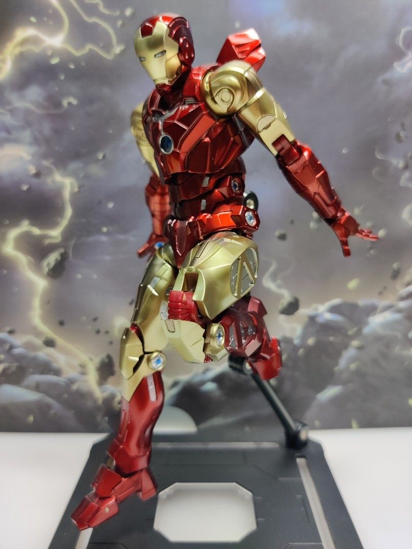 千值練 Ironman Hulkbuster & Sentinel Fighting Armor 超合金, 興趣及遊戲, 玩具 & 遊戲類 ...