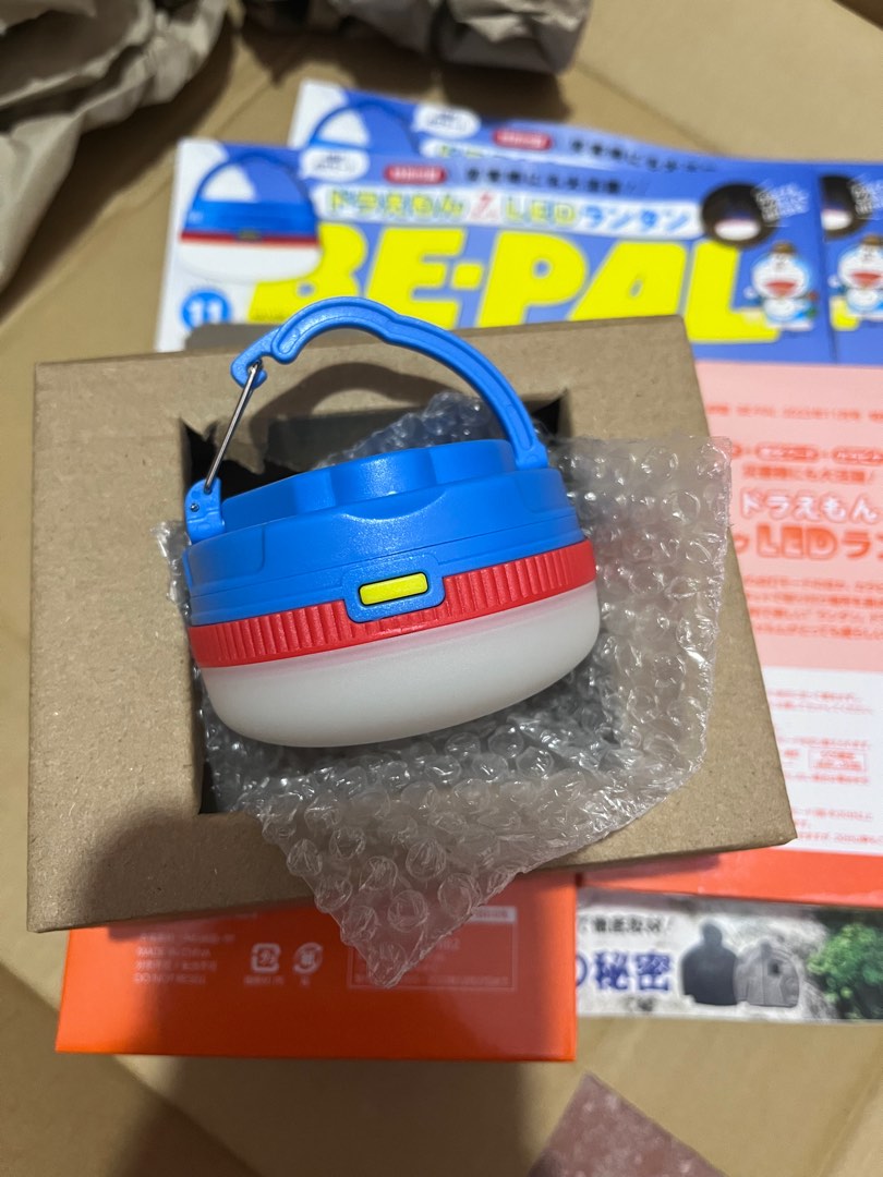 多啦A夢 露營LED燈 BE-PAL 11月刊, 興趣及遊戲, 玩具 & 遊戲類 - Carousell