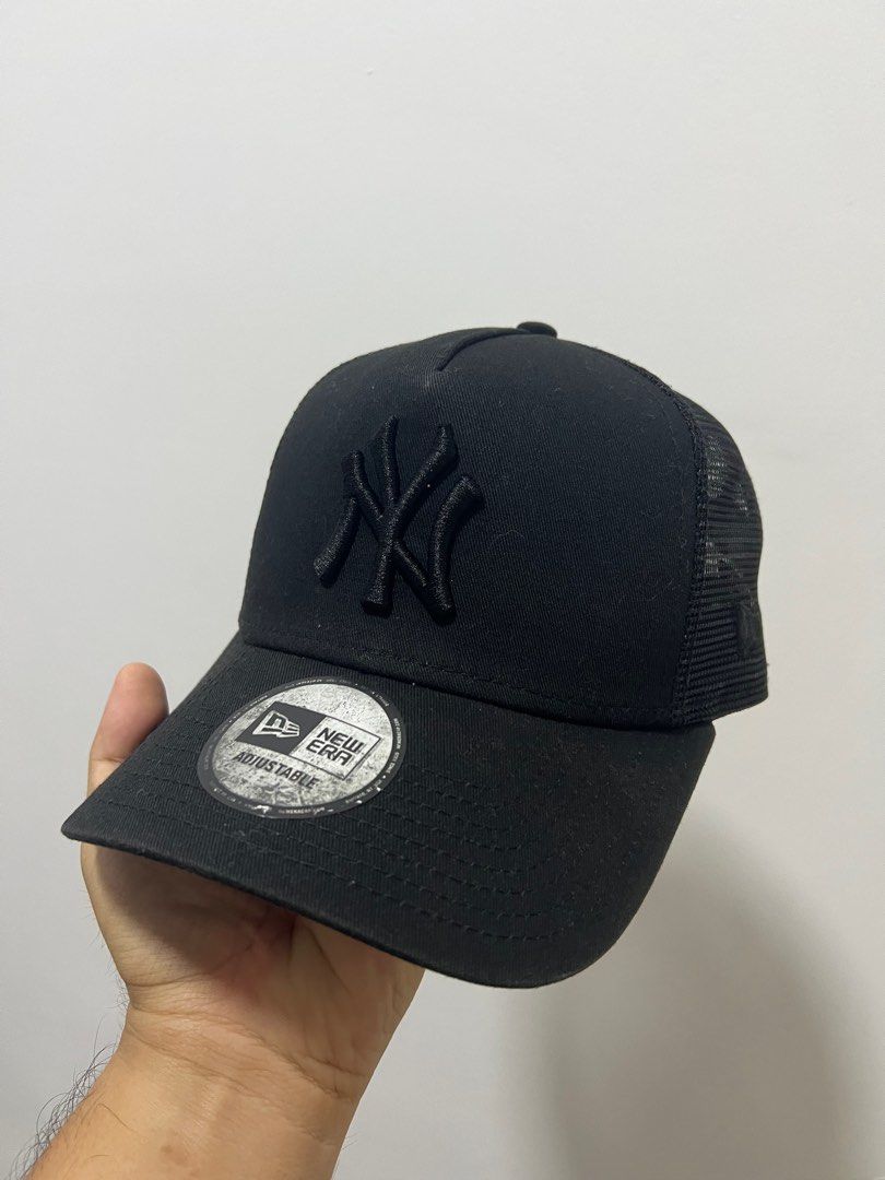Adjustable New Era New York All Black Baseball Cap, Men's Fashion ...