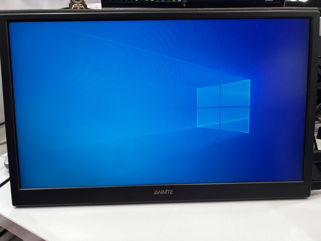 Ambite, Computers & Tech, Parts & Accessories, Monitor Screens on Carousell