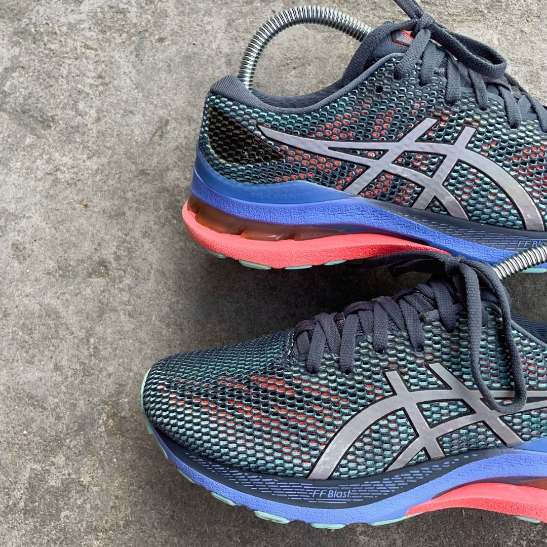 Asics Gel-Kayano 28, Luxury, Sneakers & Footwear on Carousell