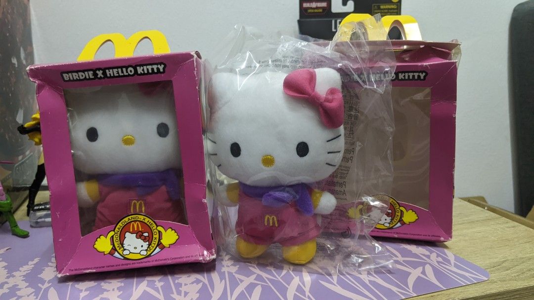 Birdie x hello kitty, Hobbies & Toys, Toys & Games on Carousell