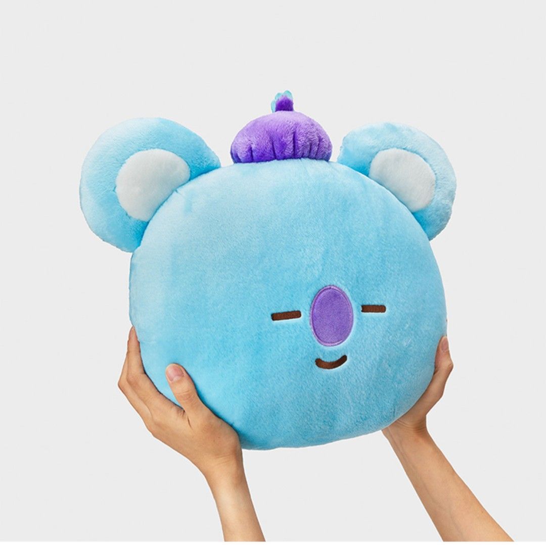 BT21 Face Cushion Line Official, Hobbies & Toys, Memorabilia ...