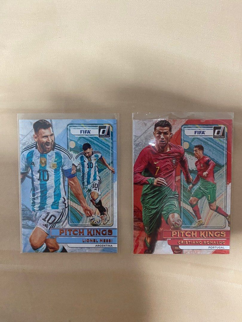 Cristiano Ronaldo Lionel Messi Pitch Kings GOATs Football Soccer Card ...