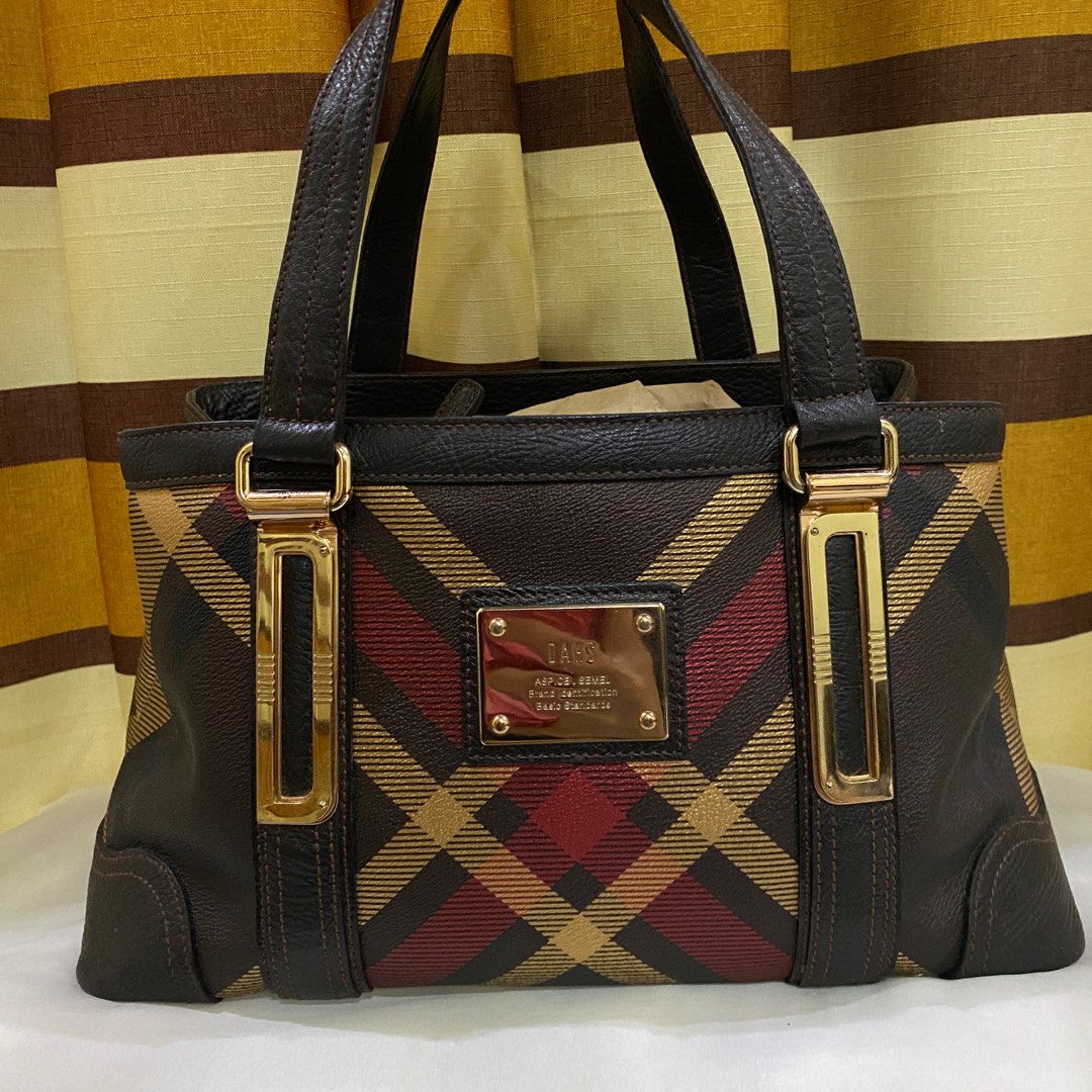 Daks Bag, Women's Fashion, Bags & Wallets, Shoulder Bags on Carousell