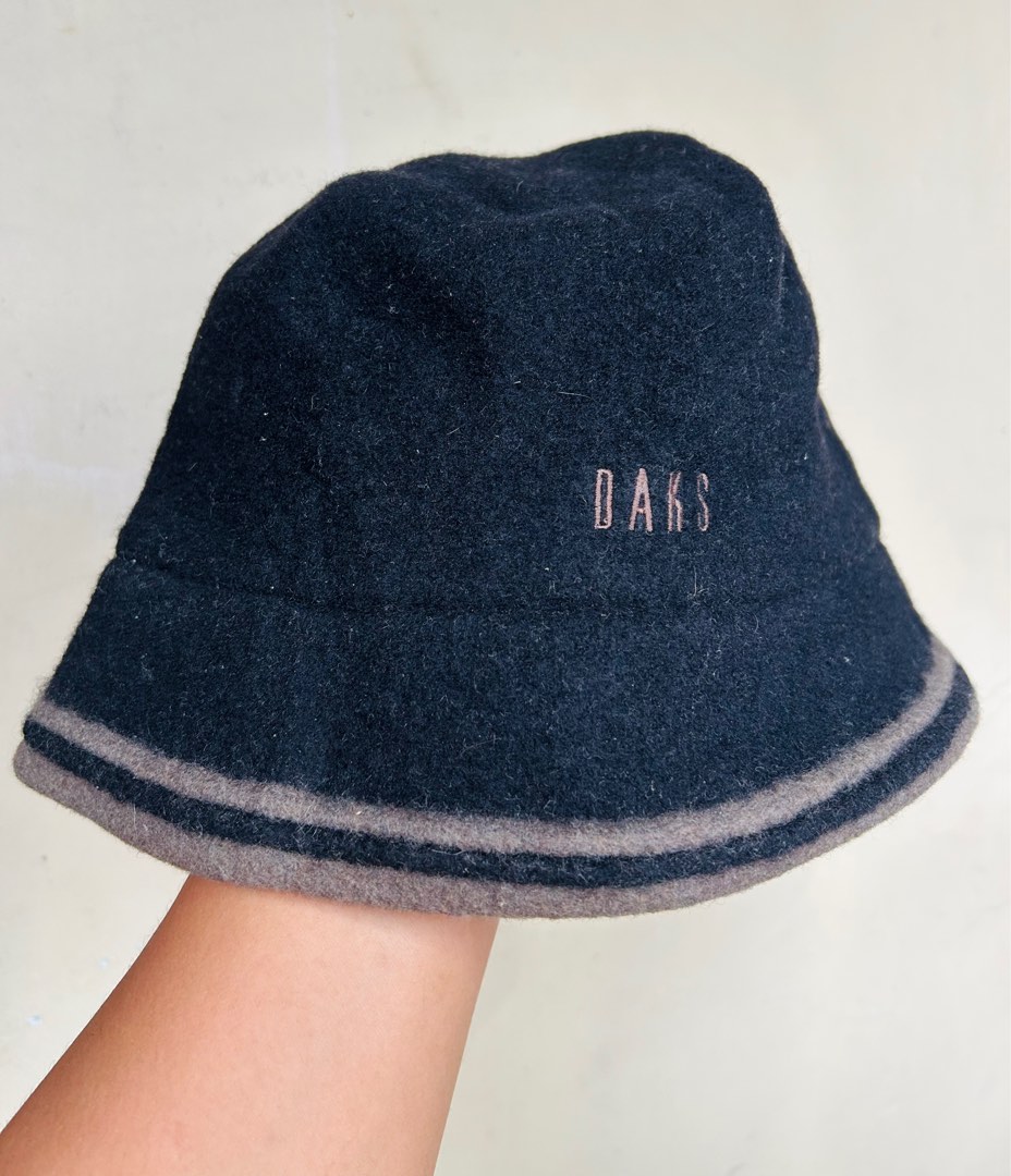 DAKS. Vintage bucket hat, Men's Fashion, Watches & Accessories, Caps ...