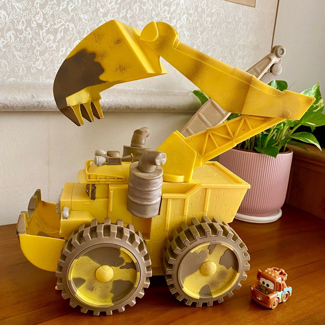 Disney movie / Cars /Screaming Banshee with Mater, Hobbies & Toys, Toys ...