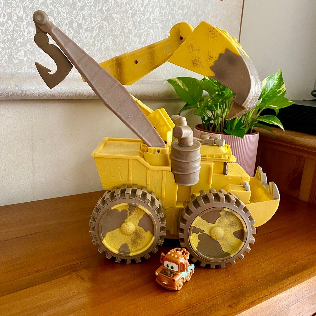 Disney movie / Cars /Screaming Banshee with Mater, Hobbies & Toys, Toys ...