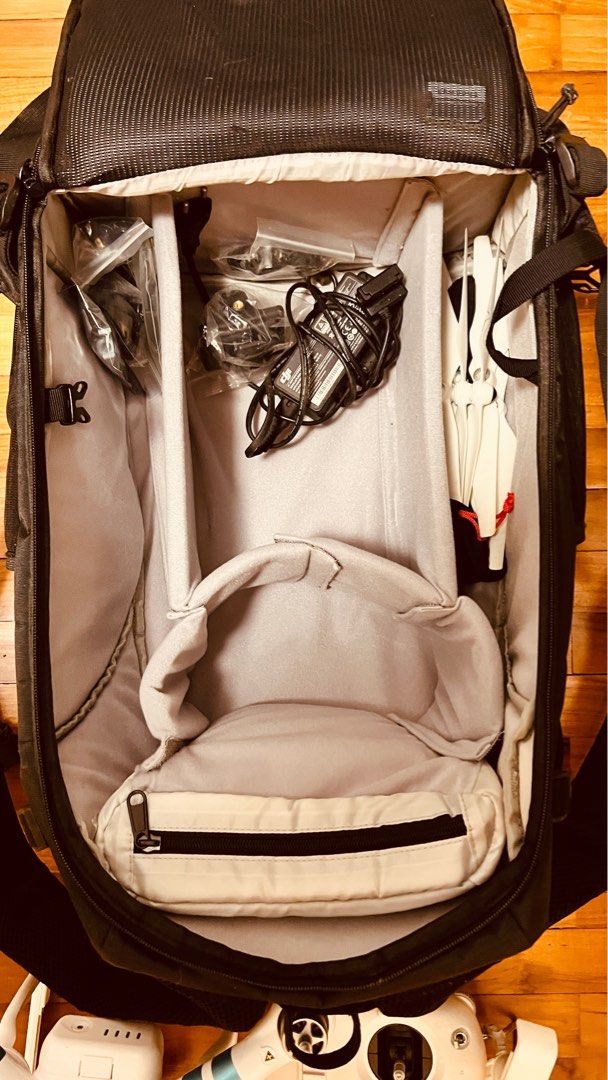 DJI Phantom 3 Drone + Carry Backpack, Photography, Drones on Carousell