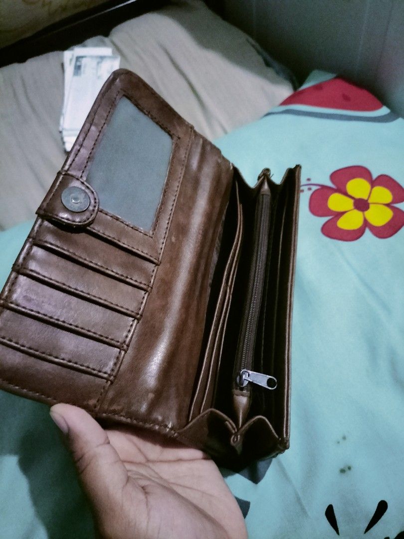 Dompet Sophie martin, Fesyen Wanita, Tas & Dompet di Carousell