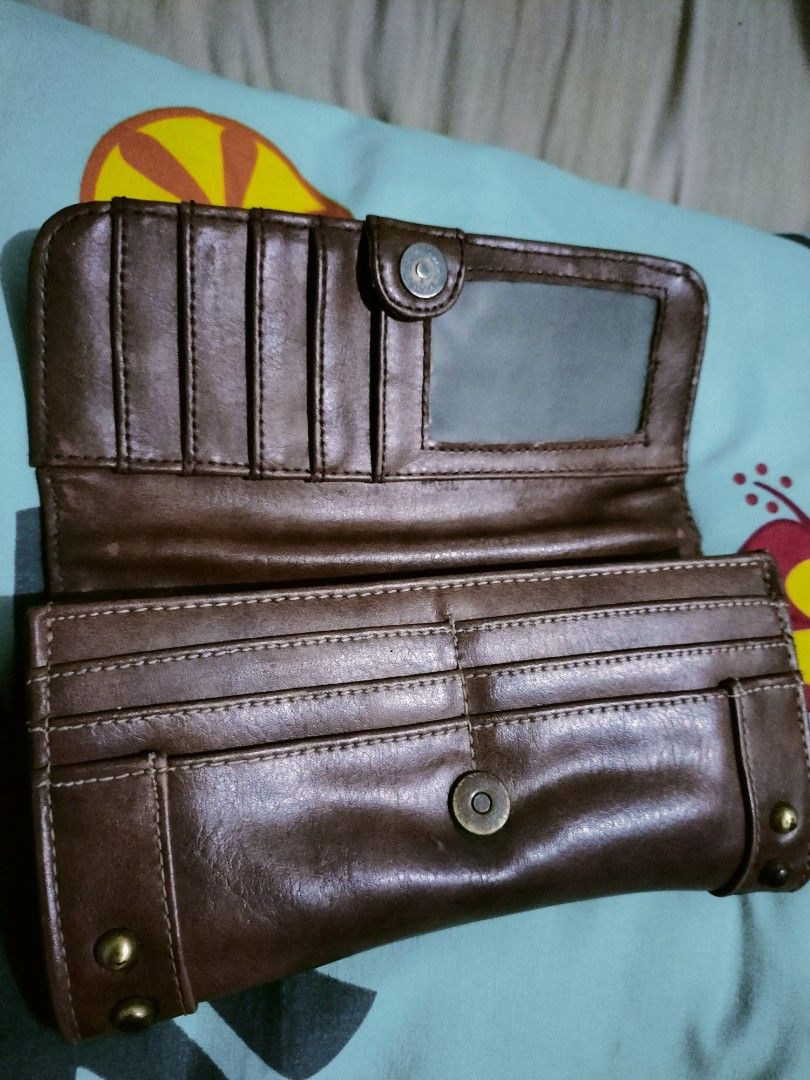 Dompet Sophie martin, Fesyen Wanita, Tas & Dompet di Carousell