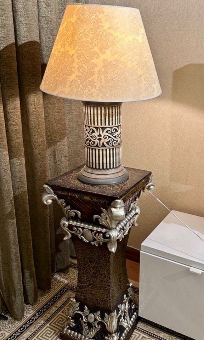[ CLEARANCE] Emperor Roman Style Ceramic Column with Ceramic Table Lamp ...