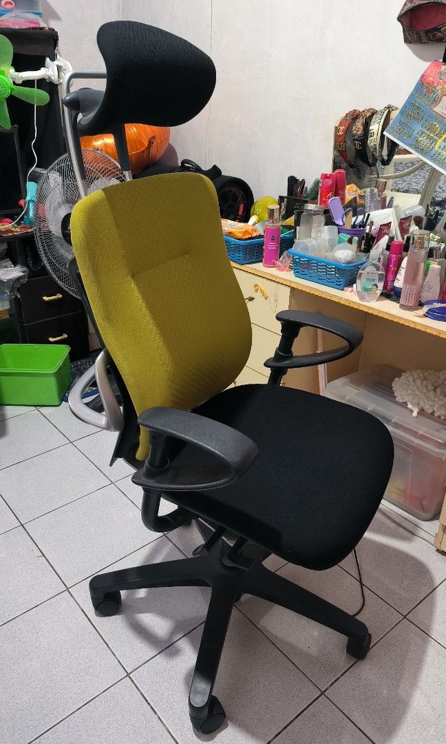 Ergonomic Office Chair, Furniture & Home Living, Furniture, Chairs on Carousell