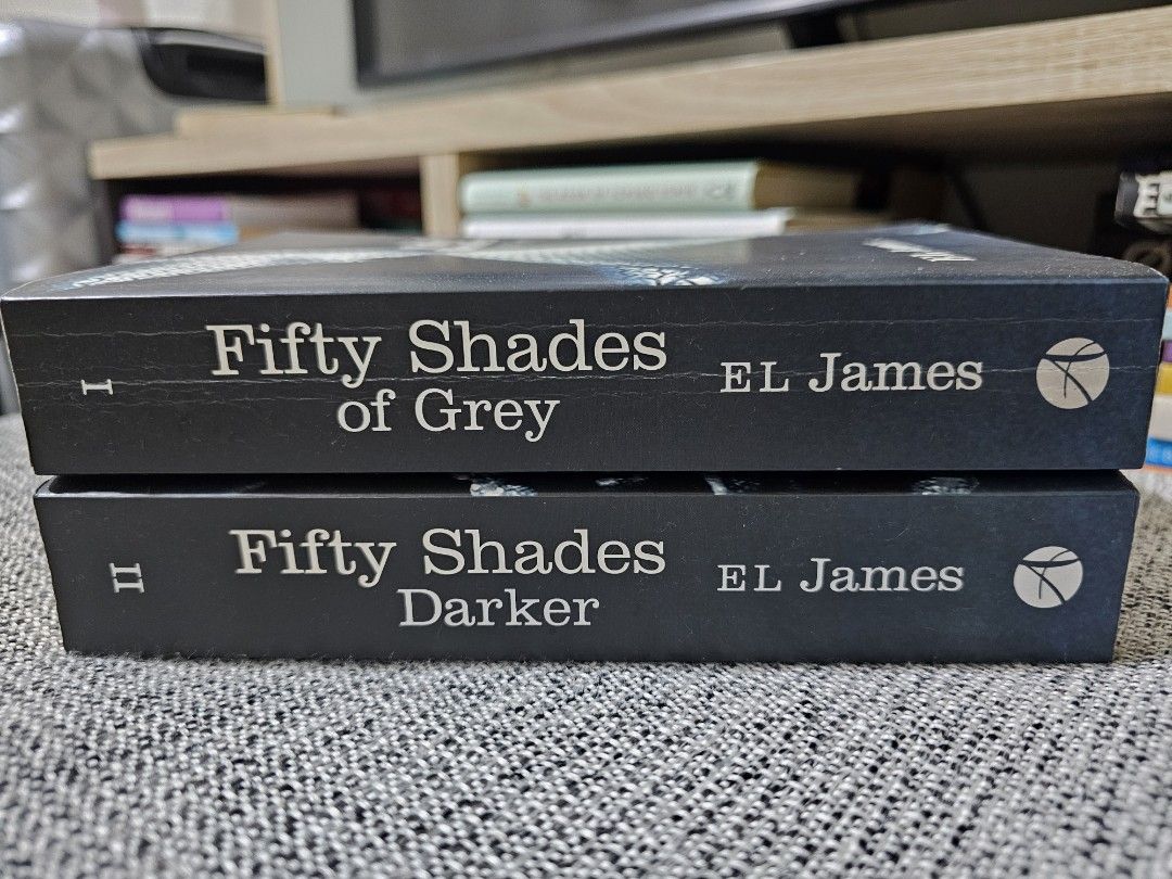 Fifty Shades of Grey Books (Bundle of 2), Hobbies & Toys, Books ...