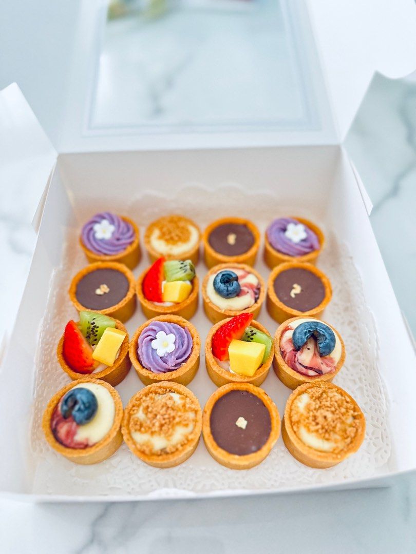 Mini French fruit tarts, Food & Drinks, Homemade Bakes on Carousell