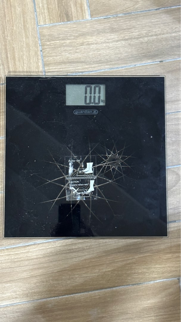 Guardian weighing scale, Health & Nutrition, Health Monitors & Weighing ...