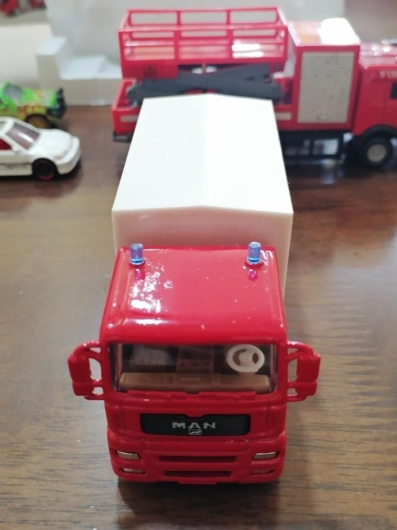 JoyCity 1/60 Man TGS Fire Department Truck - Red - Loose , Hobbies ...