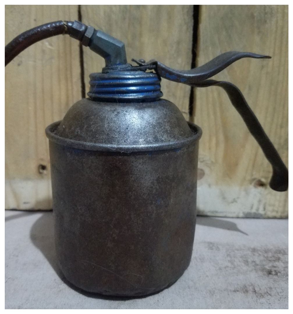 Kaleng Pompa Oli Tempo Dulu Pressol Jerman 500Ml, Motor di Carousell