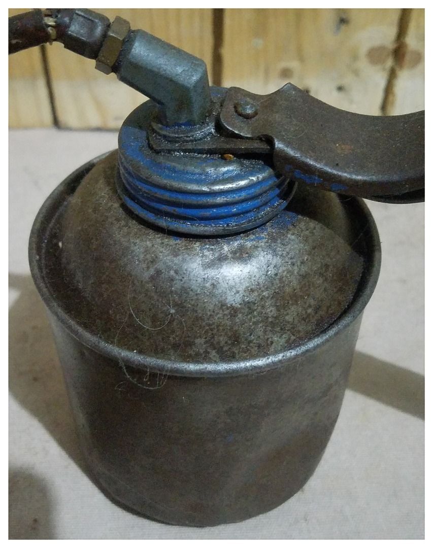 Kaleng Pompa Oli Tempo Dulu Pressol Jerman 500Ml, Motor di Carousell