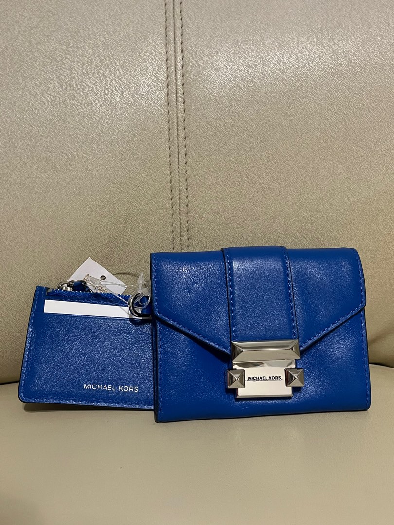 Michael Kors | Small Leather Chain Wallet, Women's Fashion, Bags ...