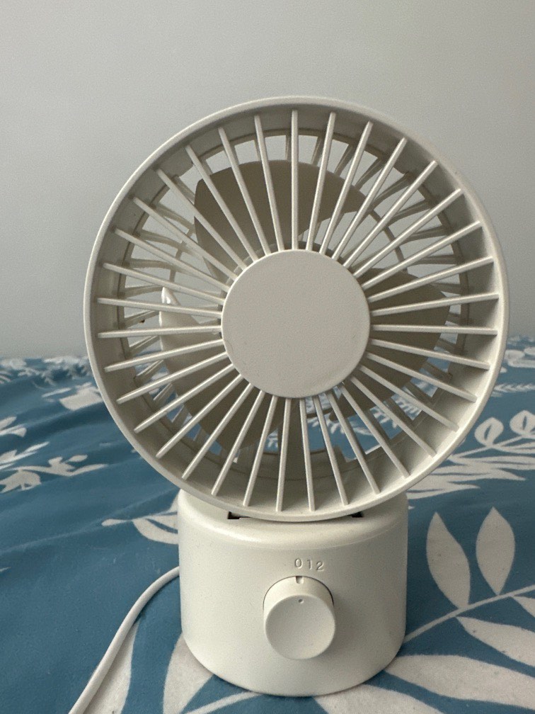 Muji fan, Furniture & Home Living, Lighting & Fans, Fans on Carousell