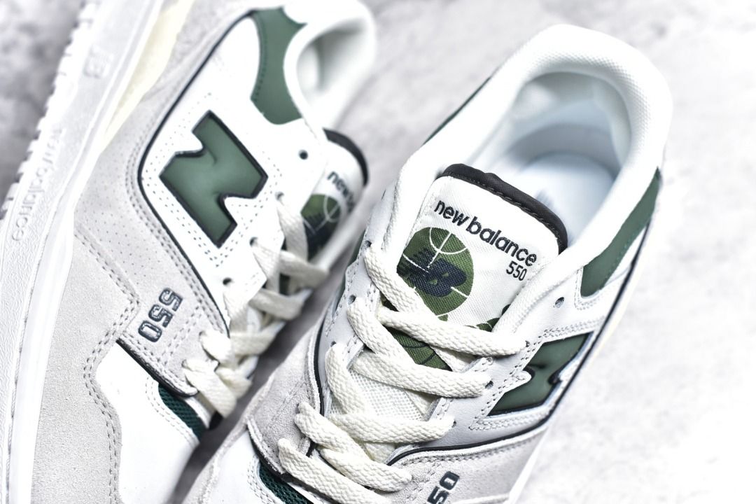 NEW BALANCE white green shoes, Women's Fashion, Footwear, Sneakers on ...