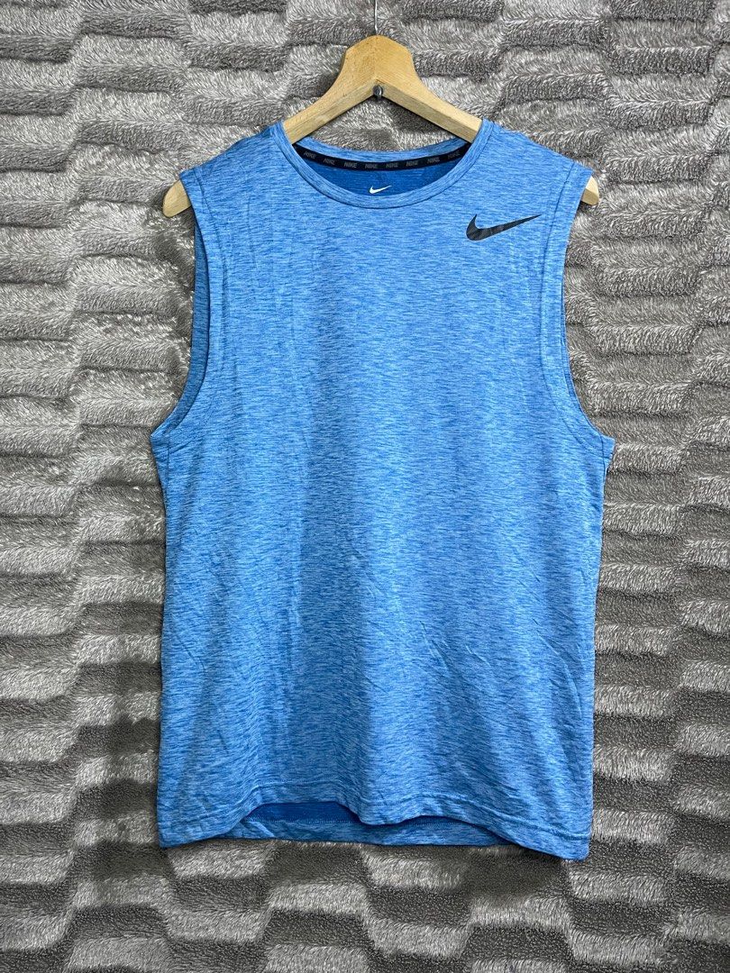 Nike Dri-fit sando, Men's Fashion, Activewear on Carousell