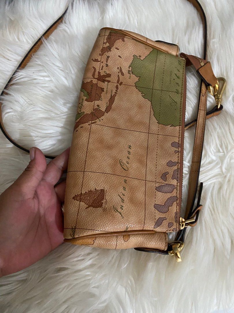 Original Prima classe map bag, Women's Fashion, Bags & Wallets, Cross ...