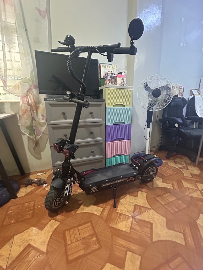 Raze sigma v2 electric kick scooter, Sports Equipment, Sports & Games ...