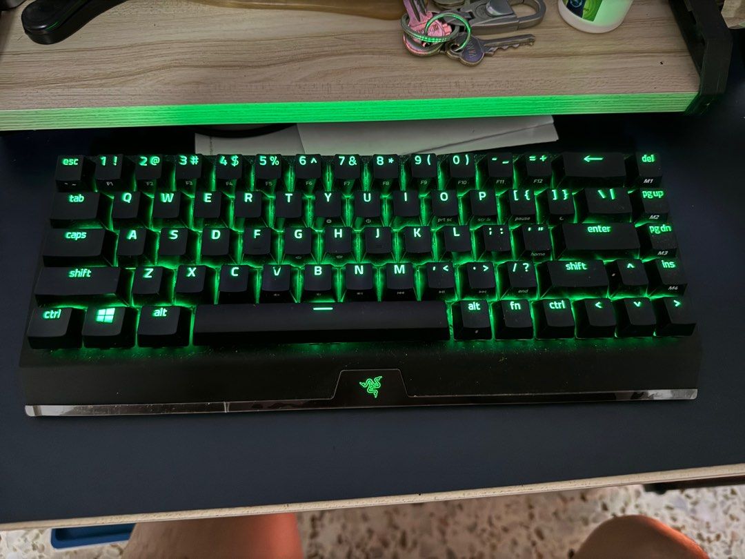 Razer BlackWidow V3 Mini HyperSpeed – 65% Wireless Mechanical Gaming ...