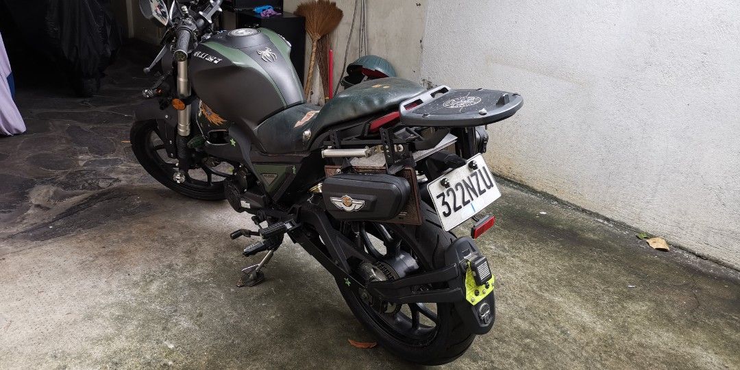 Rusi mojo 200 (2019), Motorbikes, Motorbikes for Sale on Carousell