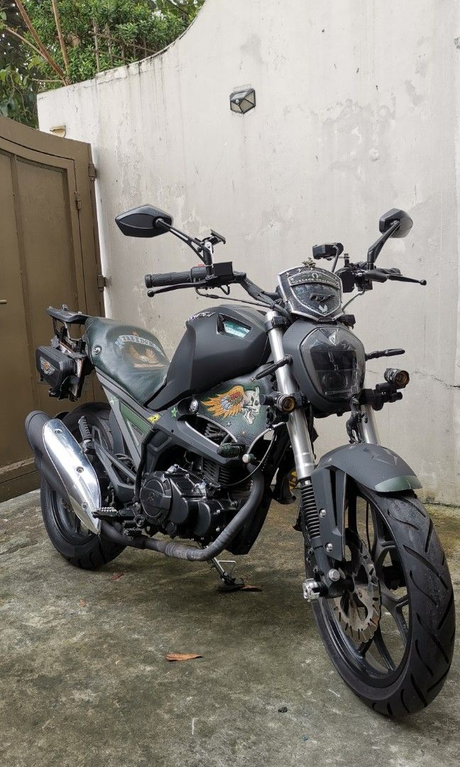 Rusi mojo 200 (2019), Motorbikes, Motorbikes for Sale on Carousell