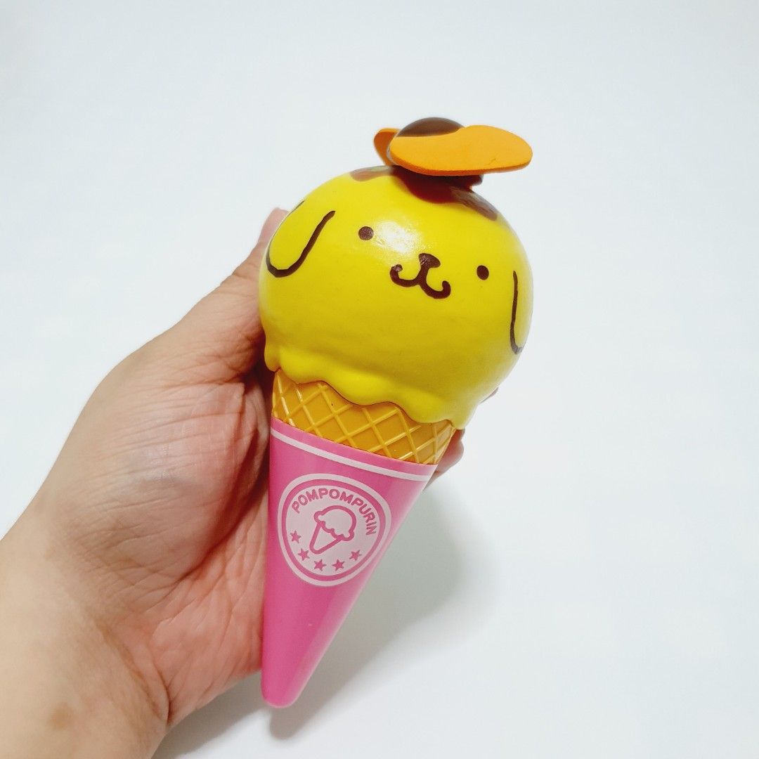 Sanrio Original Pompompurin Ice Cream Fan, Hobbies & Toys, Memorabilia ...