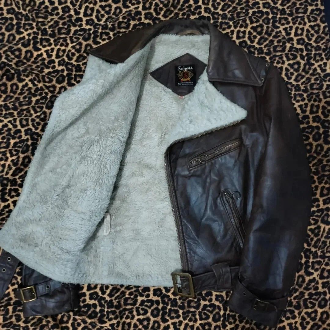 Schott bros 70s vintage style, Fesyen Pria, Pakaian , Lainnya di Carousell