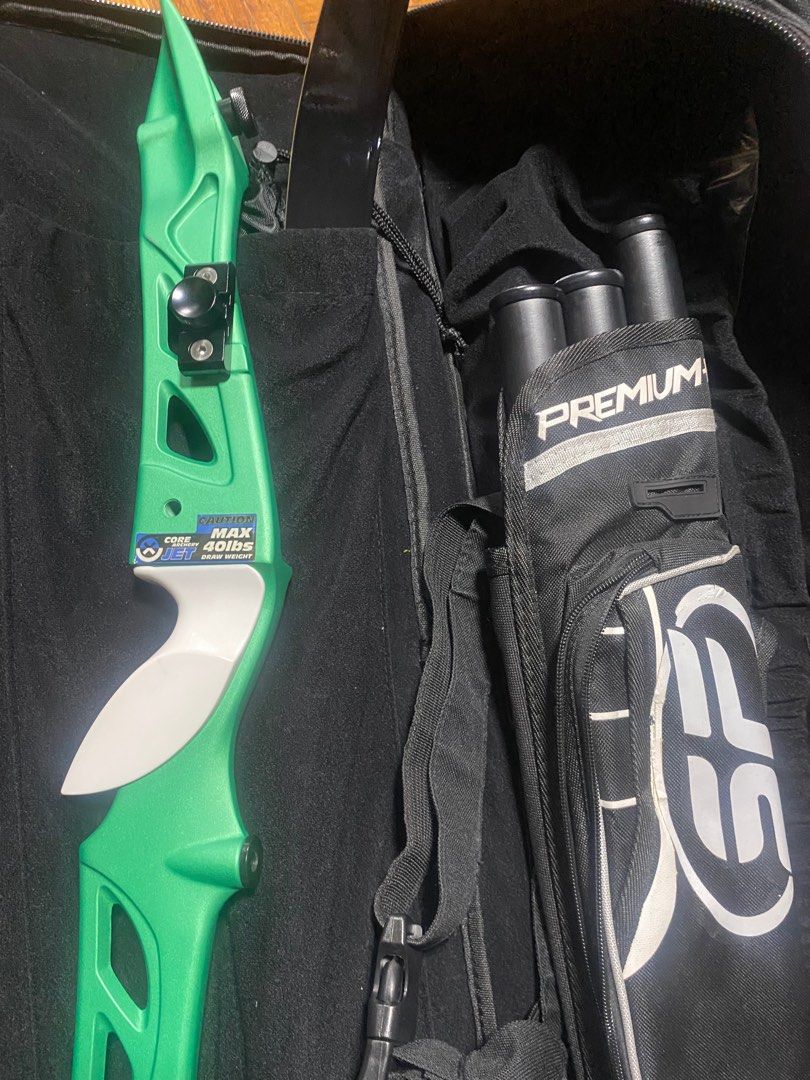 SF ARCHERY AXIOM MAX 40 lbs反曲弓, 體育器材, 其他運動配件在旋轉拍賣