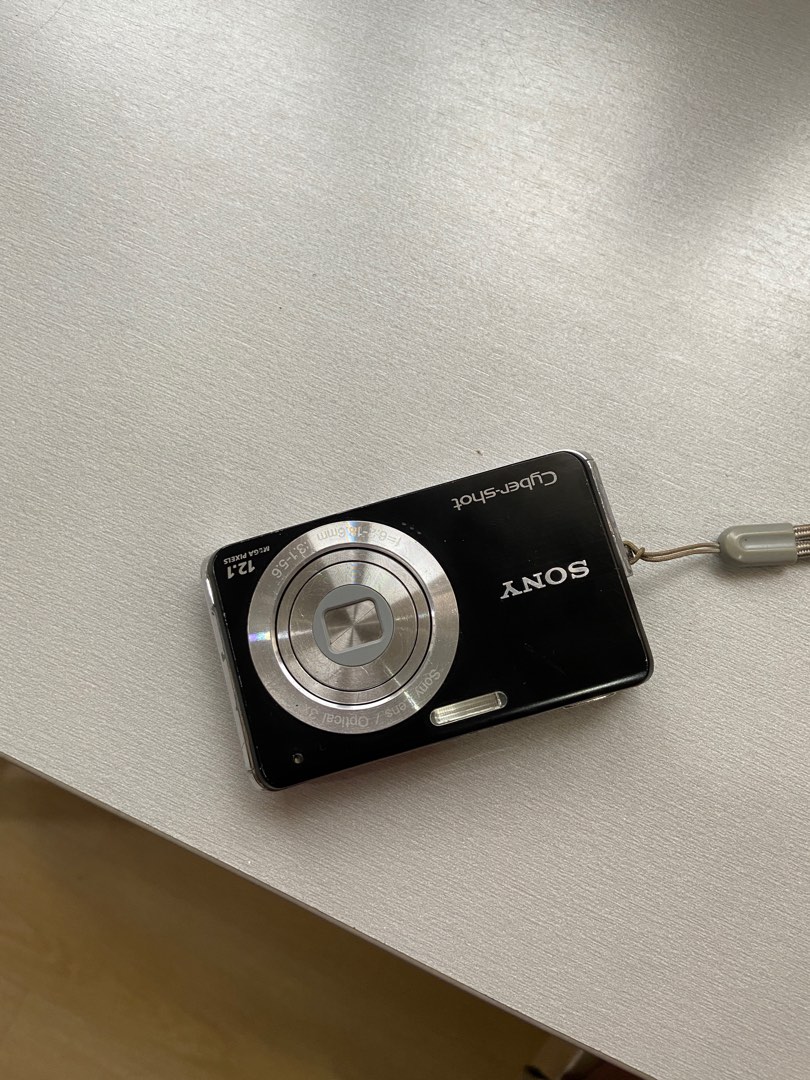 SONY CYBERSHOT DSC W190, Photography, Cameras on Carousell