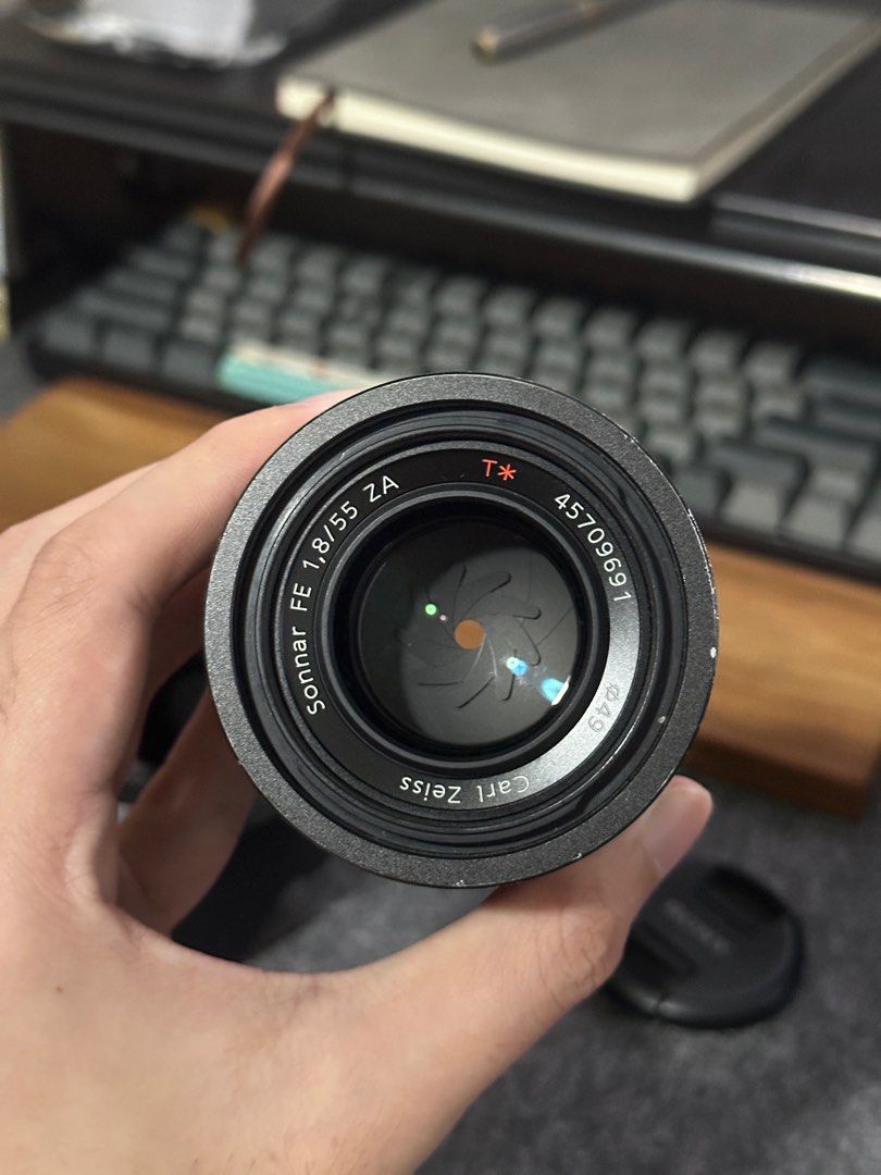 Sony Zeiss 55mm F1.8, Photography, Lens & Kits on Carousell