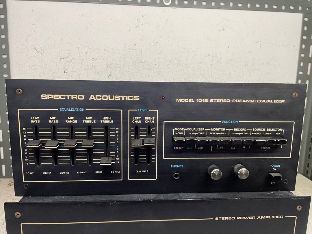 Spectro Acoustic 101B Stereo Preamp & 202 Stereo Power Amplifier, Audio ...