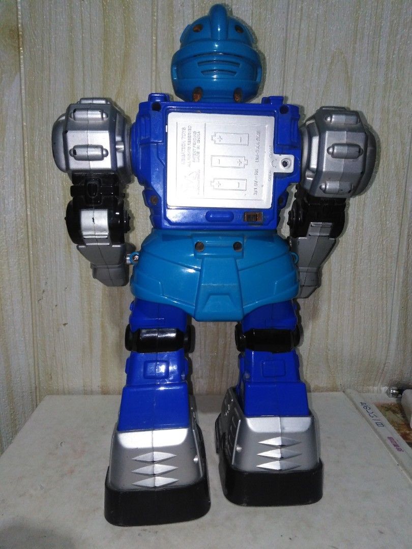 Super X Robot (ROBOCOP FIGURE), Hobbies & Toys, Toys & Games on Carousell