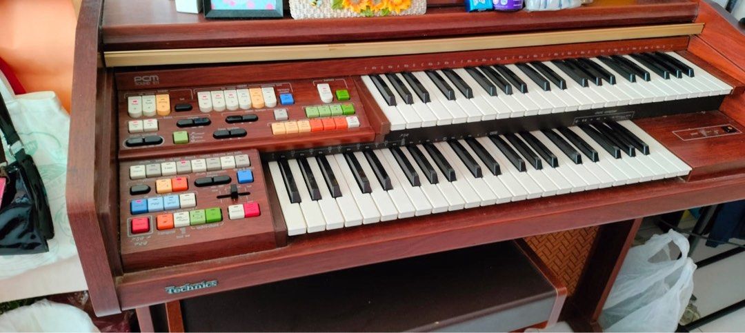 Technics Brand Organ Piano, Hobbies & Toys, Music & Media, Musical ...