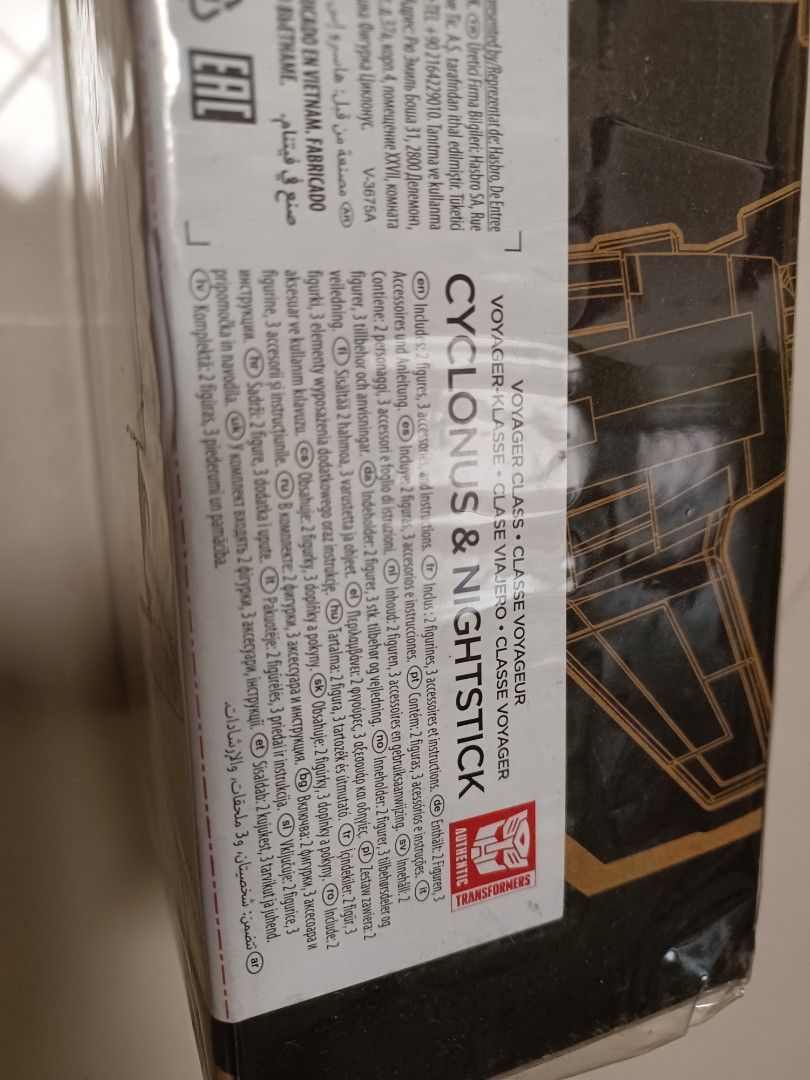 transformers legacy cyclonus & nightstick voyager class toy figure ...